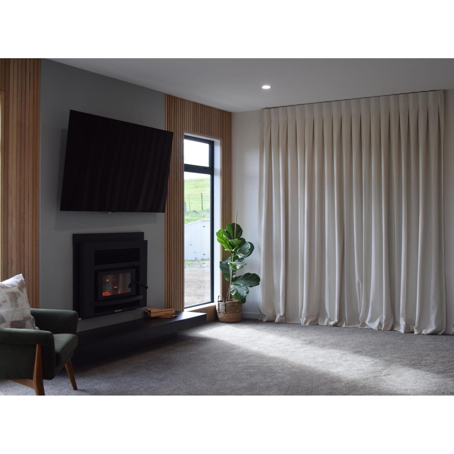 Interior Lining Castlepoint CP02 Profile Tasmanian Oak H: 2400mm, W ...