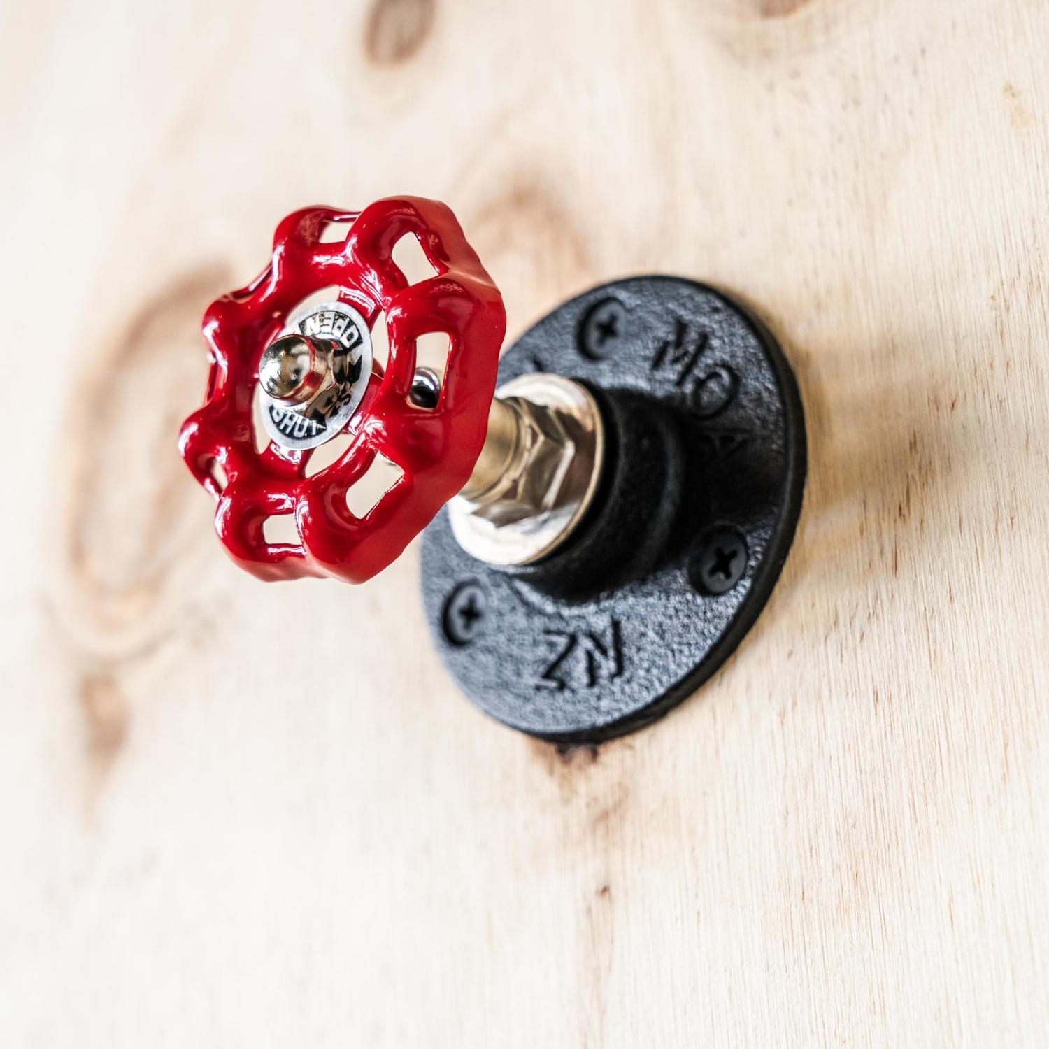 Iron Moa | Hook Valve Knob 65 x 65 x 60mm Black | Mitre10