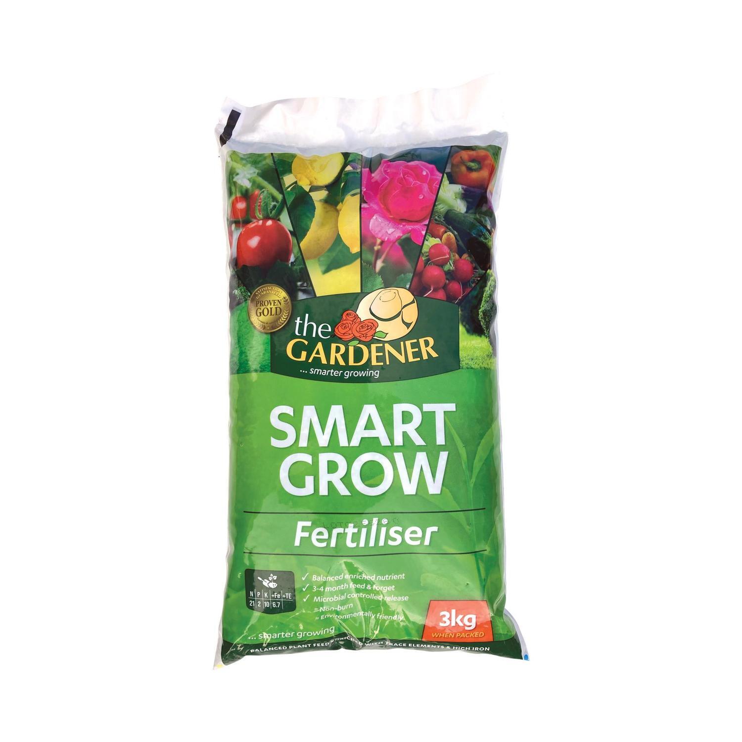 The Gardener | Smartgrow Fertiliser | Mitre10